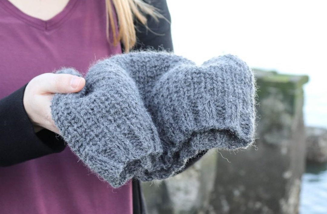 Daemati Cowl Knit Pattern | Textured Slip Stitch Cowl Pattern | Easy ...