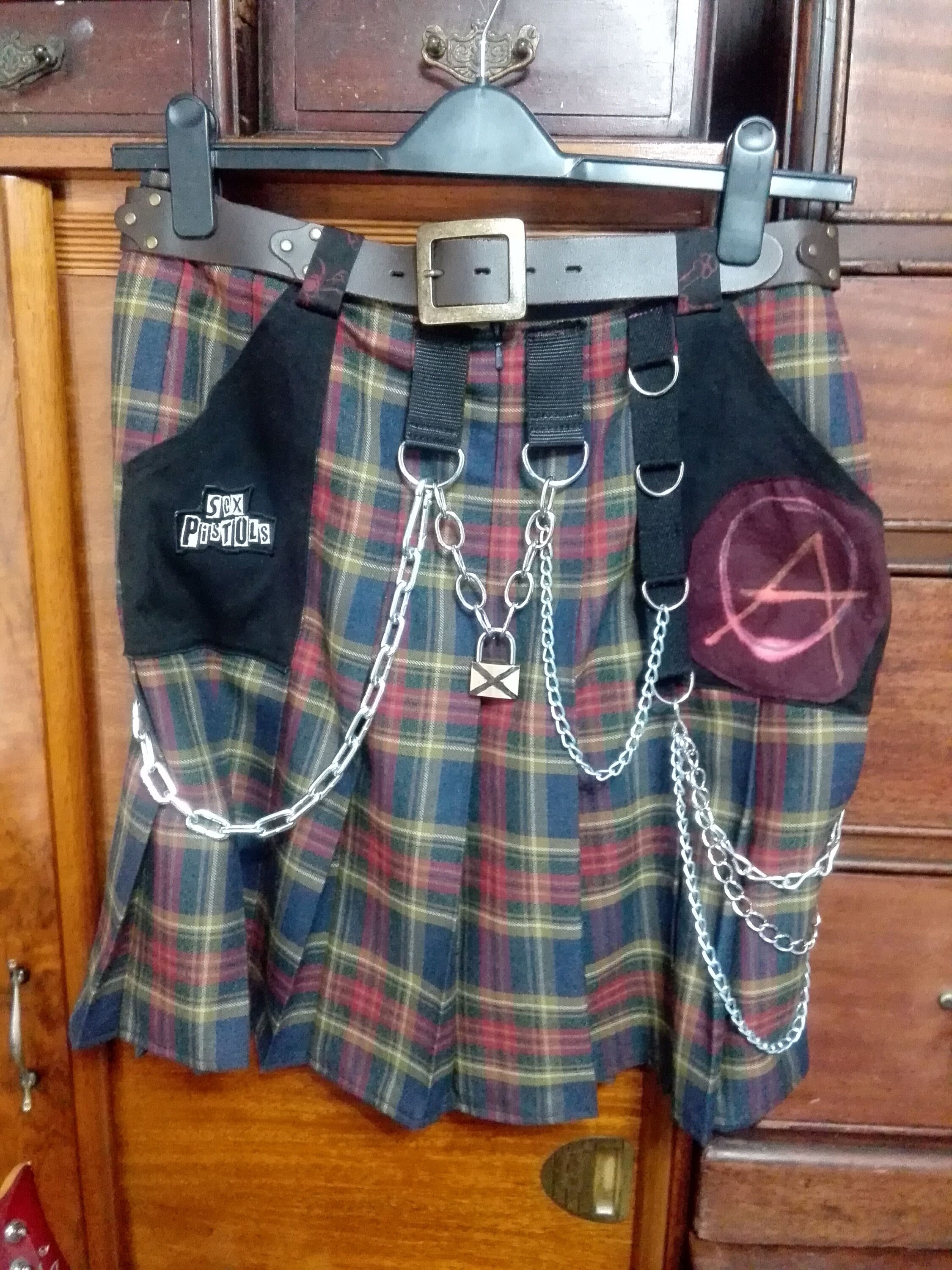 Punk Rock Kilt Padlock Sporran Masses of Chains Punk - Etsy