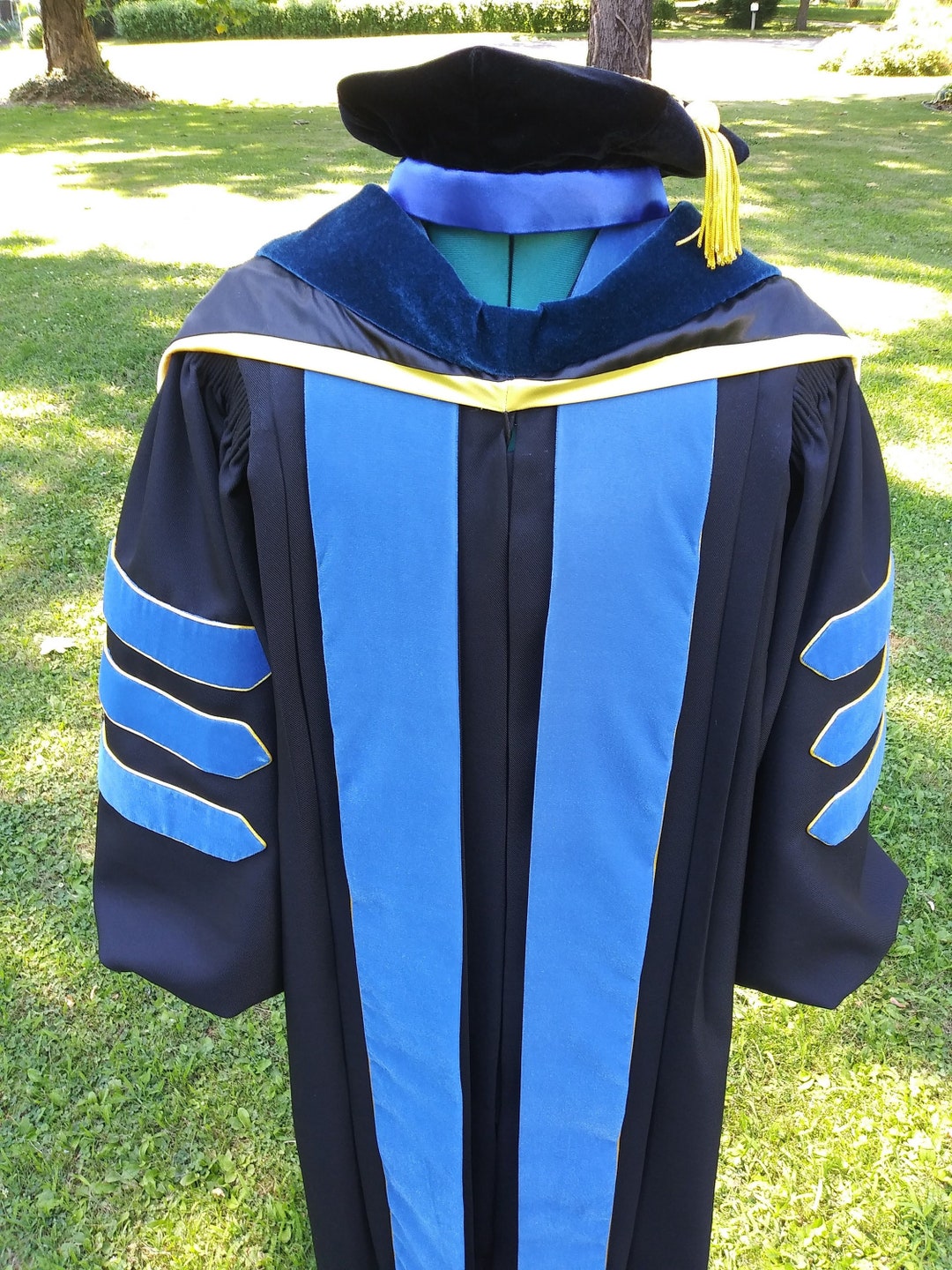 Custom Made Doctoral Regalia, Custom Doctoral Graduation Gowns,deluxe ...