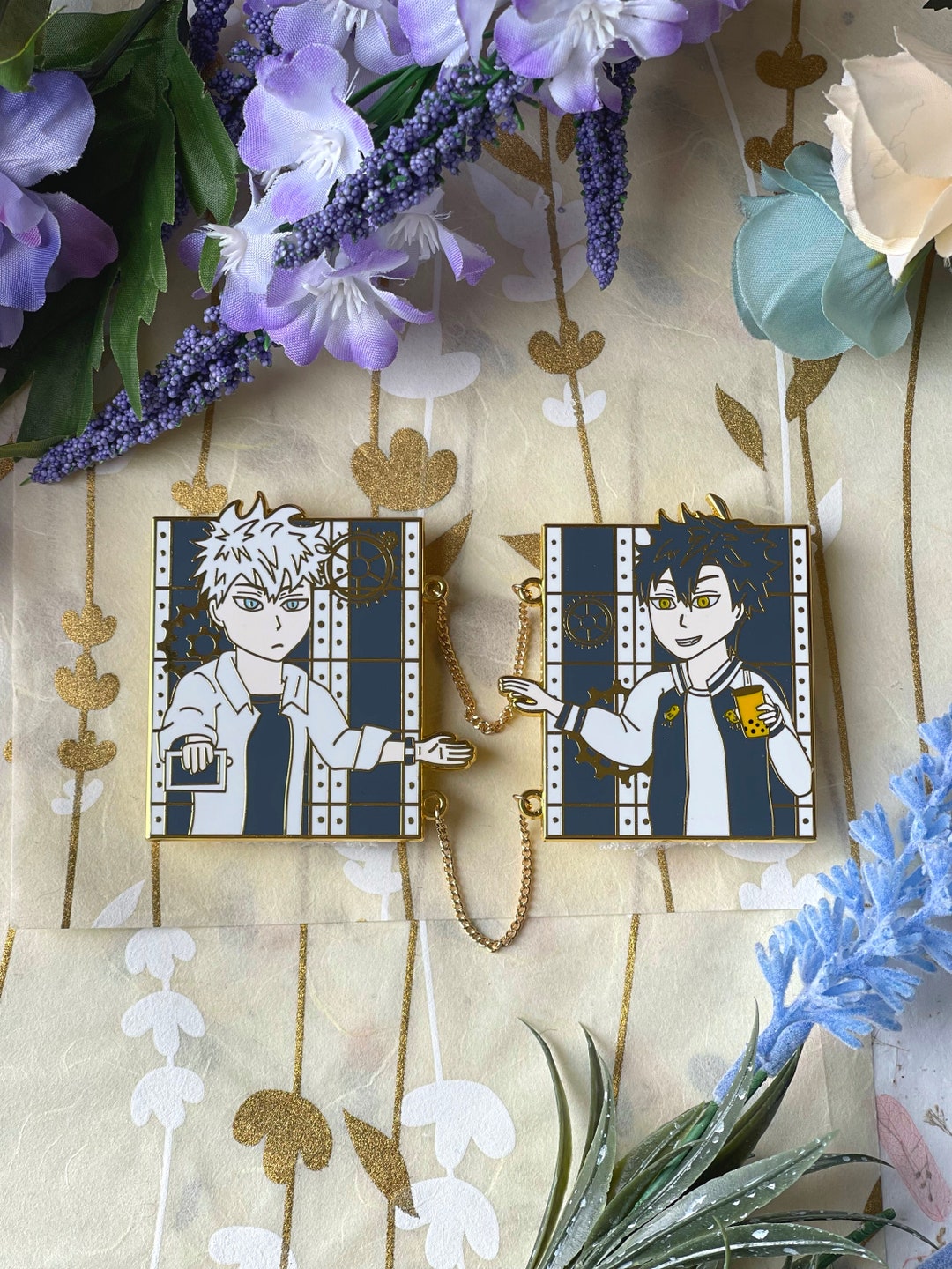 Link Click Chained Enamel Pins - Etsy