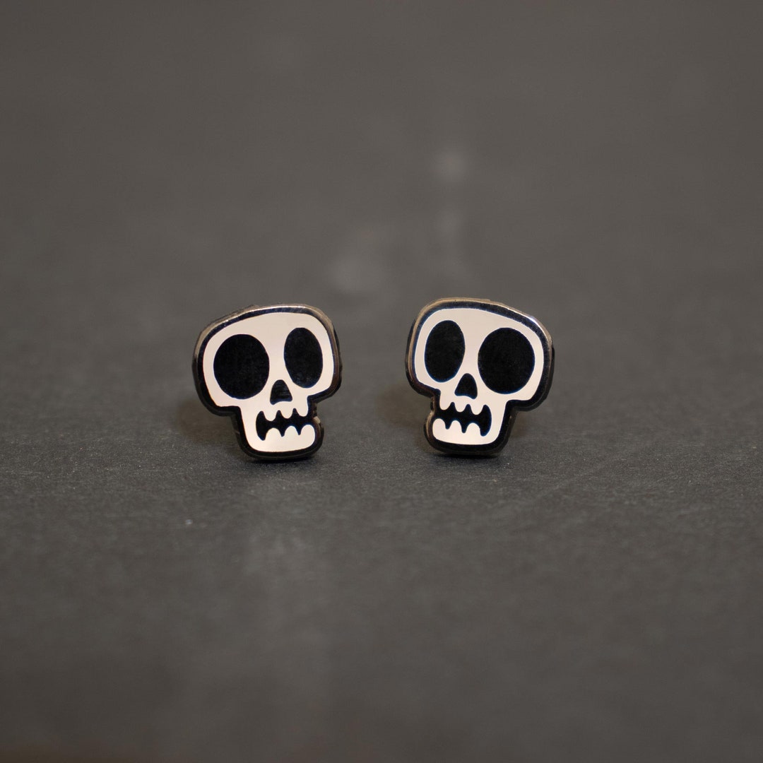 Glow in the Dark Skull Earring Studs | Skull Earrings, Fun Earrings ...