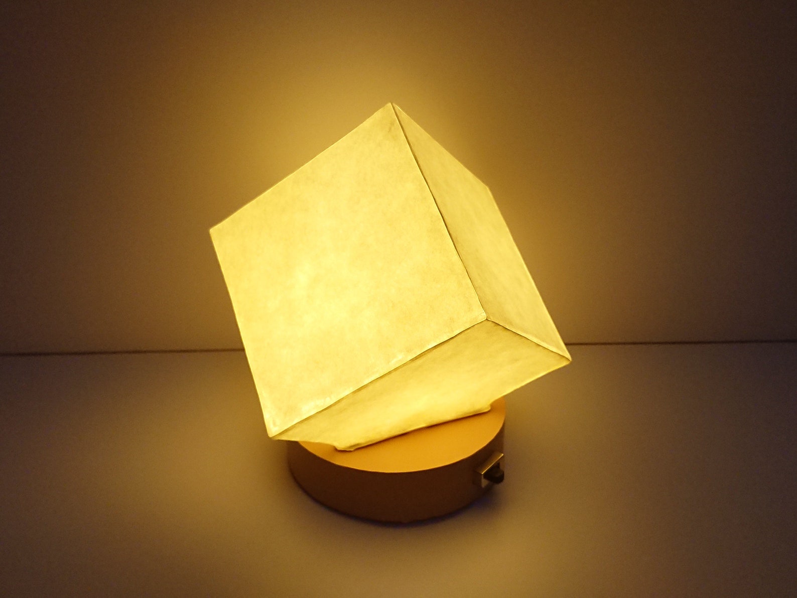 Cube-shaped Japanese Paper Shade Night Lamp - Etsy