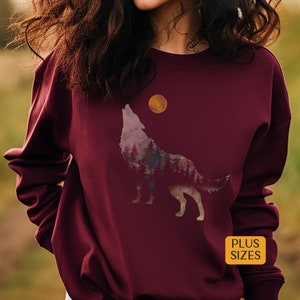Moon Howling Wolf, Wolf Sweatshirt, Wolf Shirt, Wolf T-shirt Gift ...