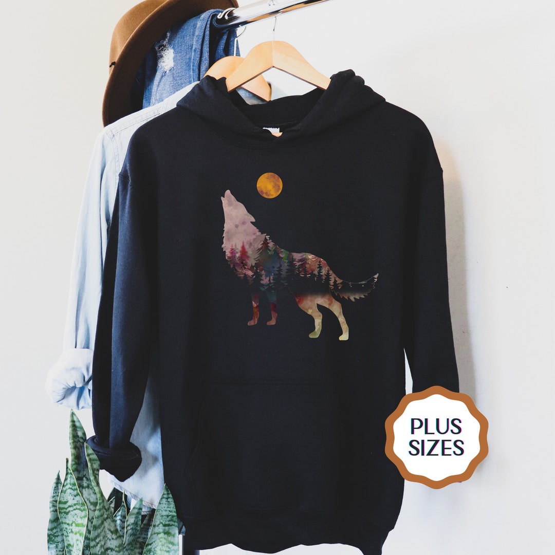 Howling Wolf T Shirt for Women Sweatshirt Nature Lover Gift Outdoor ...