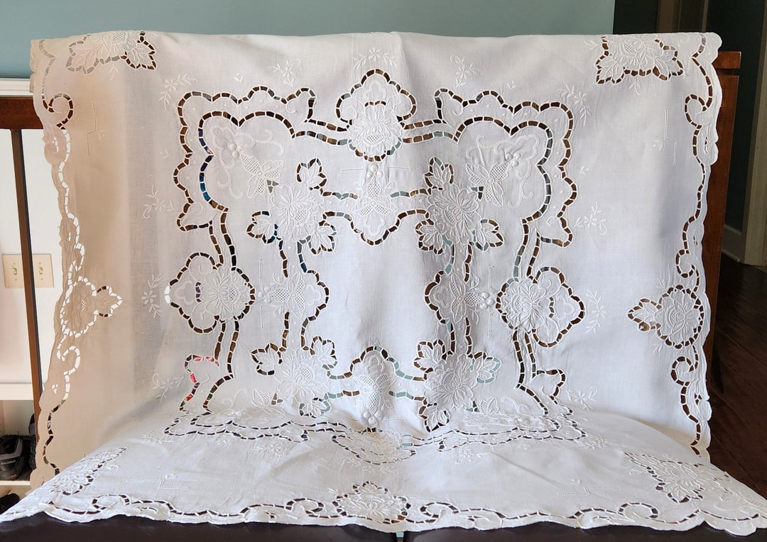 Hand Embroidered Cutwork Table Cloth, Button Knot Stitch Tablecloth ...