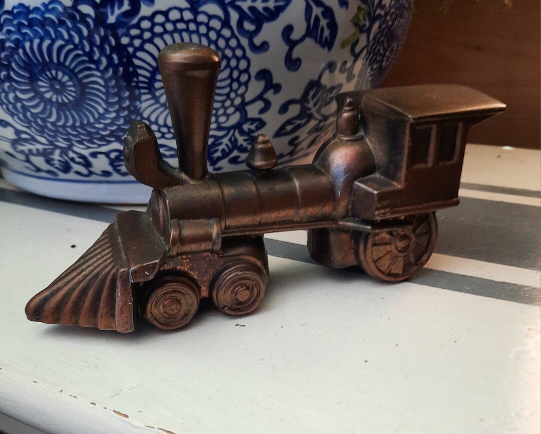 Vintage Copper Train Figurine, Steam Train Steam Punk Decor Locomotive ...