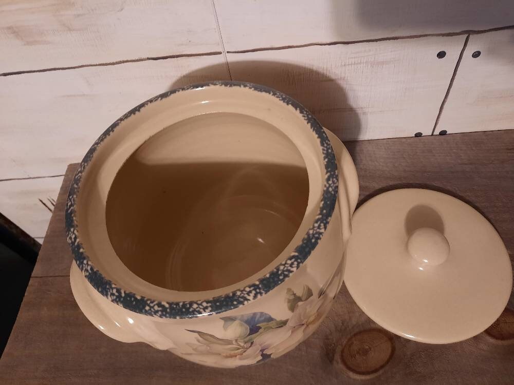 Vintage Cottagecore Stoneware Bean Pot Made by Home and Garden - Etsy