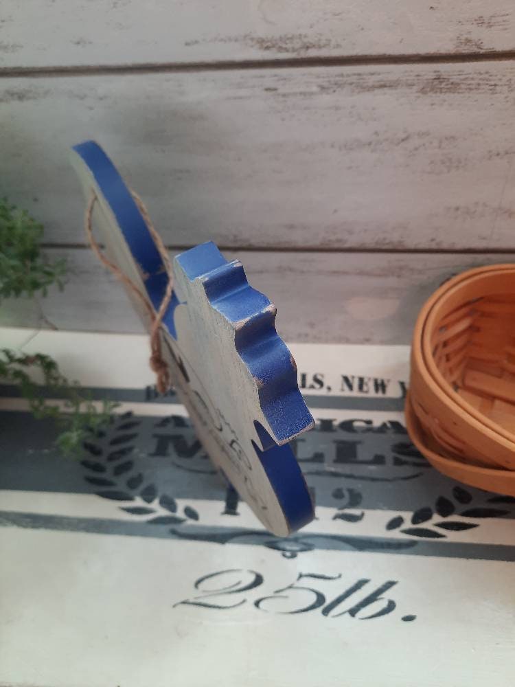 Rustic wooden chicken sign farmhouse chicken wall sign wood | Etsy