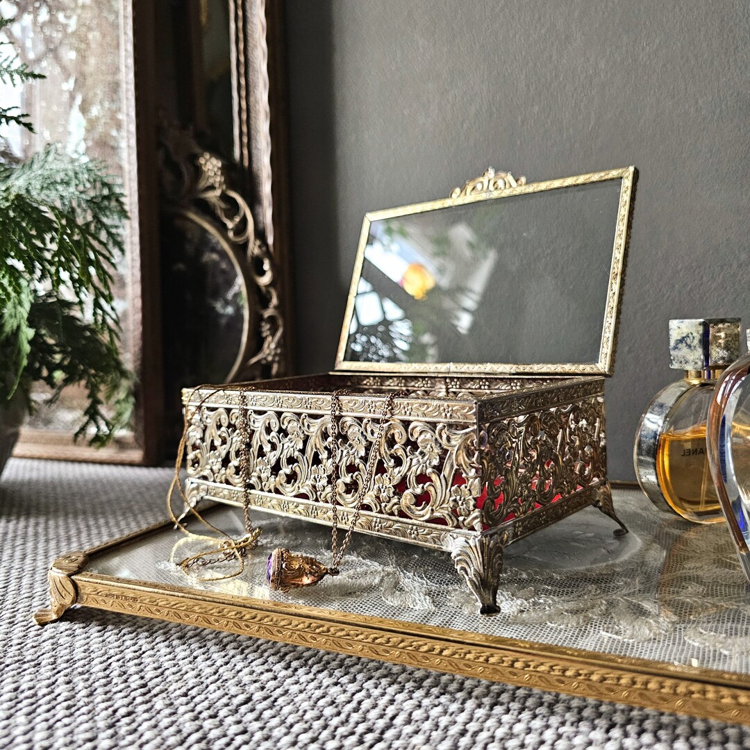 Vintage Ornate Gold Filigree Glass Top Footed Jewellery Trinket Box - Etsy