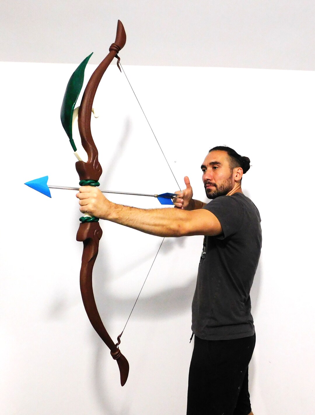 Custom Cosplay Bow Commission - Cosplay Props Custom Order - Etsy