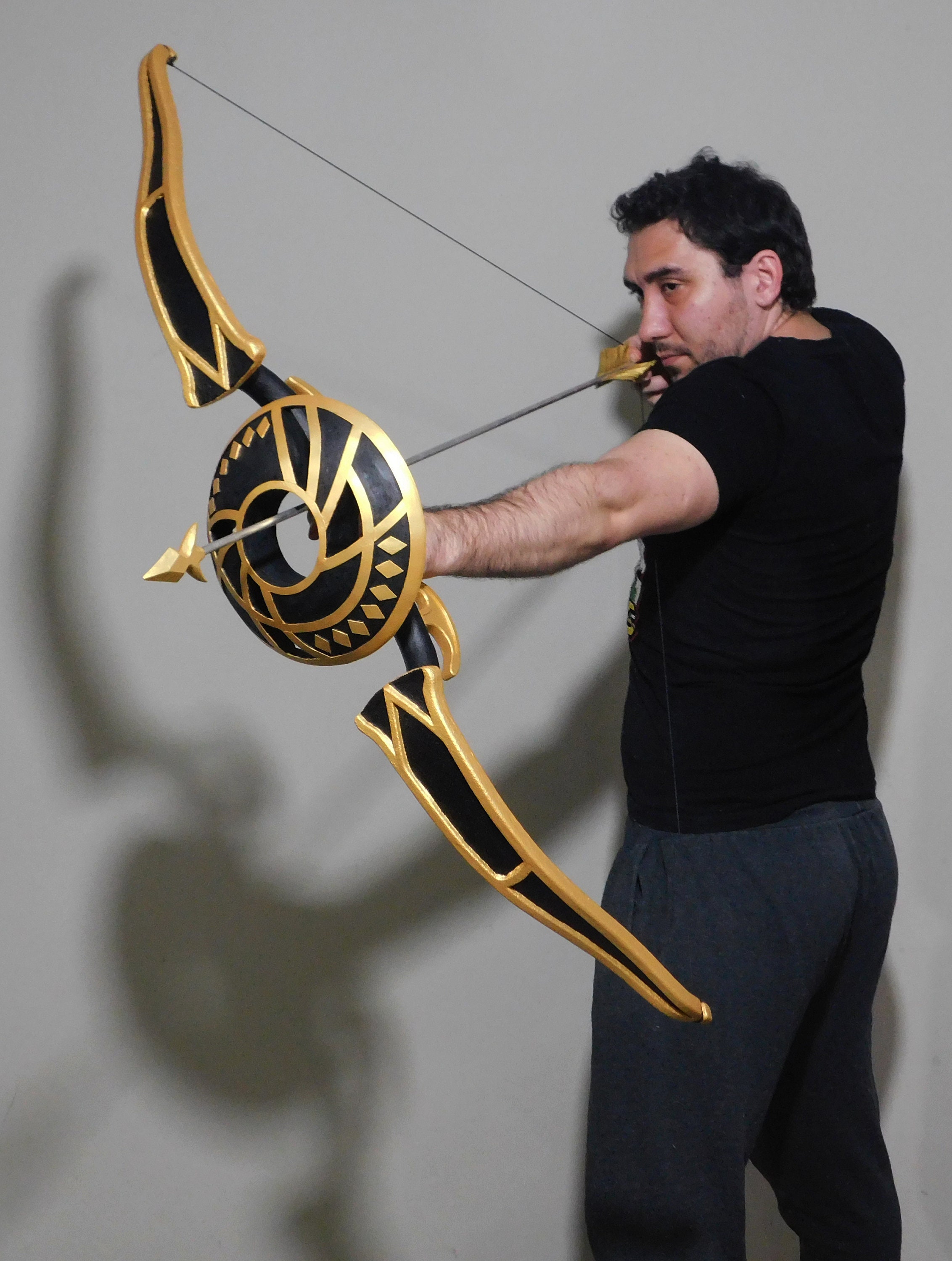 Custom Cosplay Bow: Handmade EVA Foam & Worbla Prop - Etsy