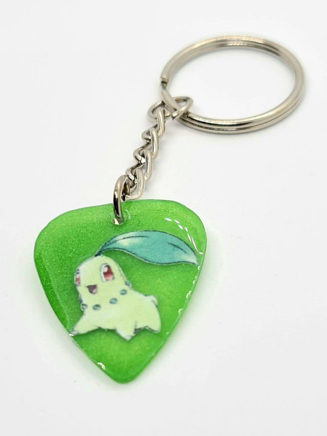 Pokemon Plectrum Keychain-chikorita - Etsy