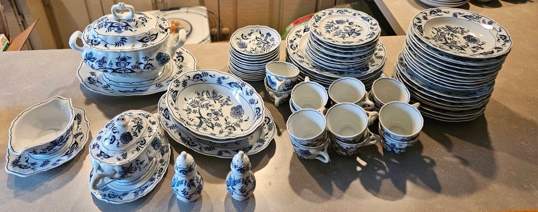 Blue Danube China. Vintage Dinnerware. - Etsy