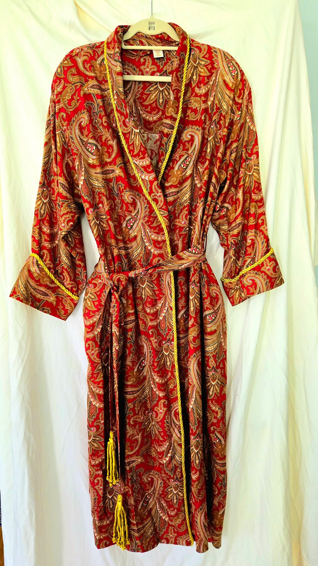 HOLIDAY SPECIAL. Silk Wool Robe: Red Paisley Gold Brocade Trim (M/L) - Etsy