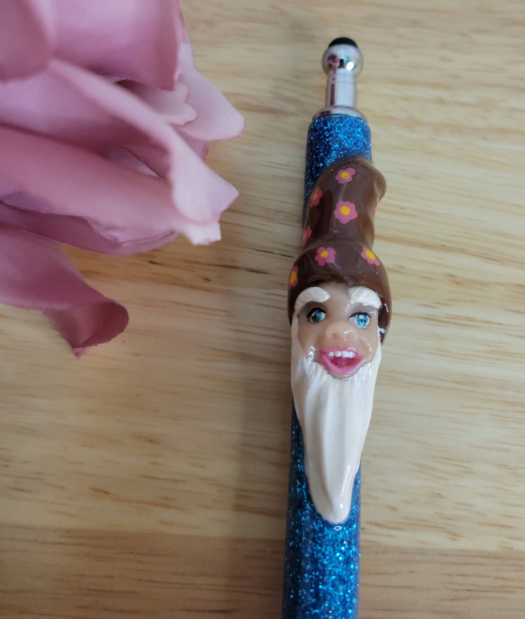 OOAK Gnome, Hand Sculpted Gnome, Polymer Clay Gnome, Gift Gnome Lovers, Epoxy Glitter Pen ...