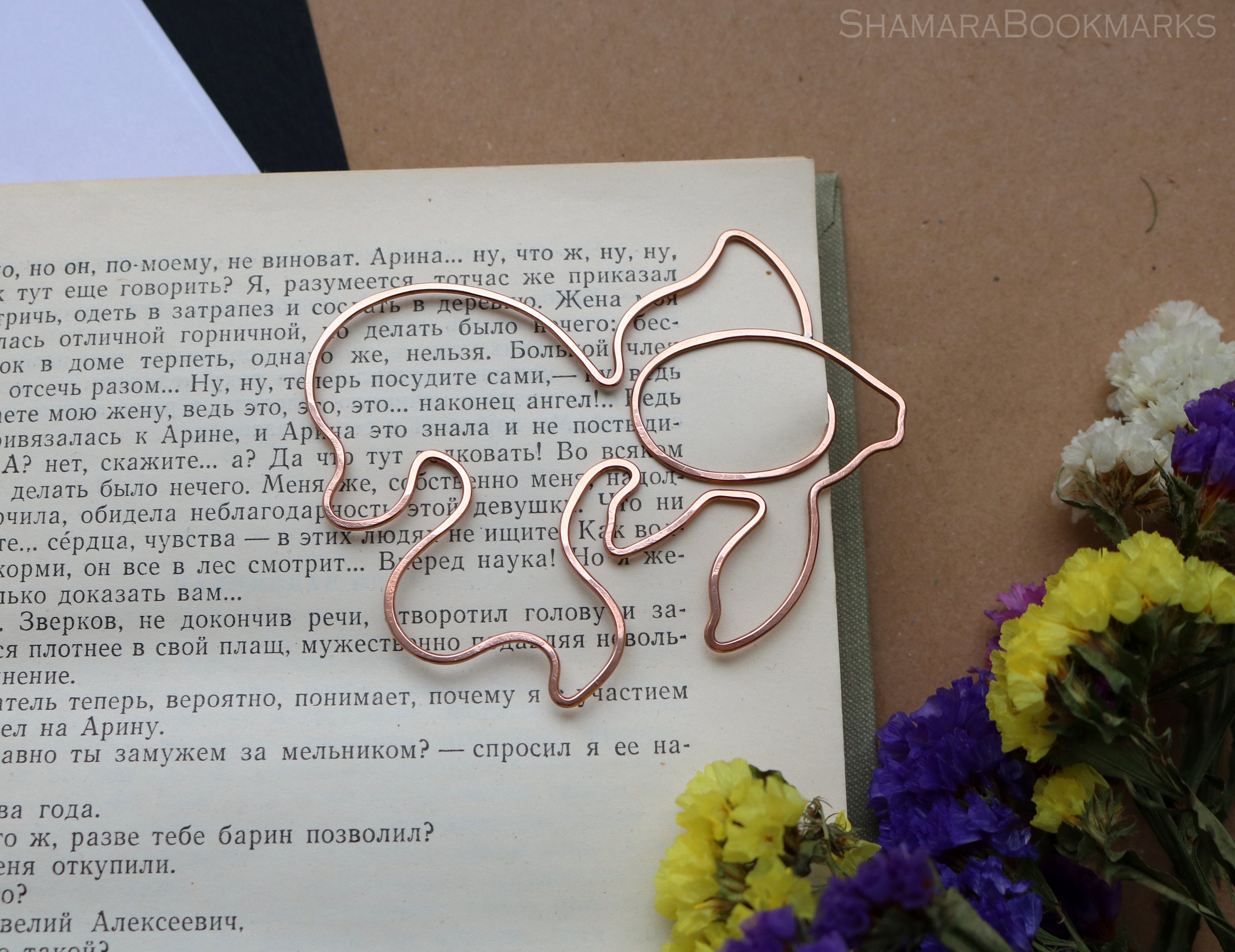 Personalized wire bookmark paper clip Veiltail Goldfish | Etsy