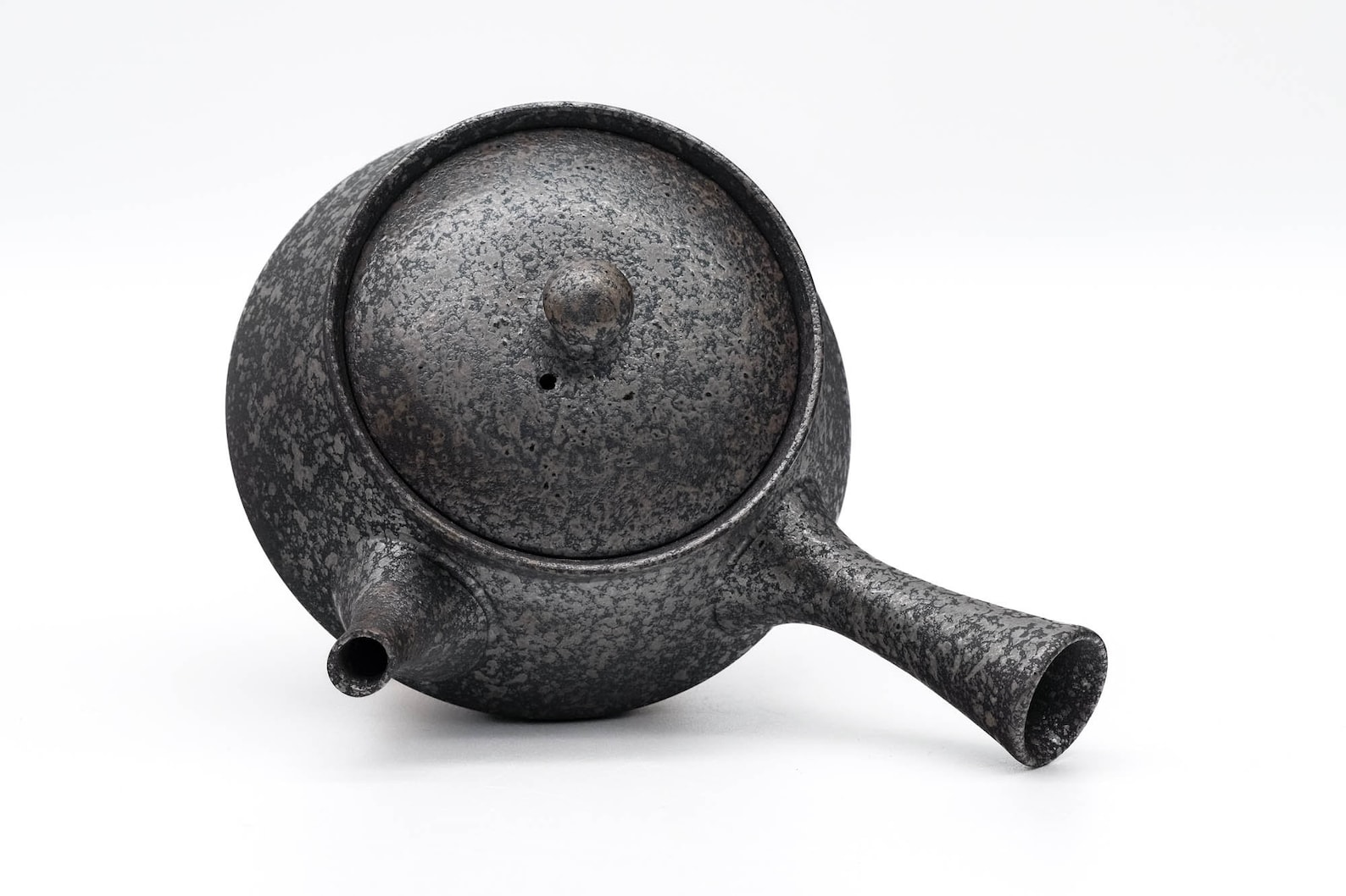 Japanese Kyusu - 藤田徳太 Fujita Tokuta - Ash Glazed Tokoname-yaki Teapot ...