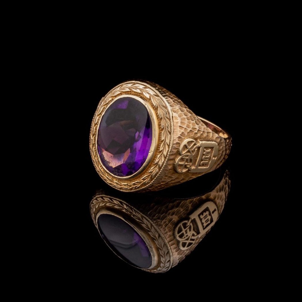 Vintage 10K Amethyst Class Ring - Etsy