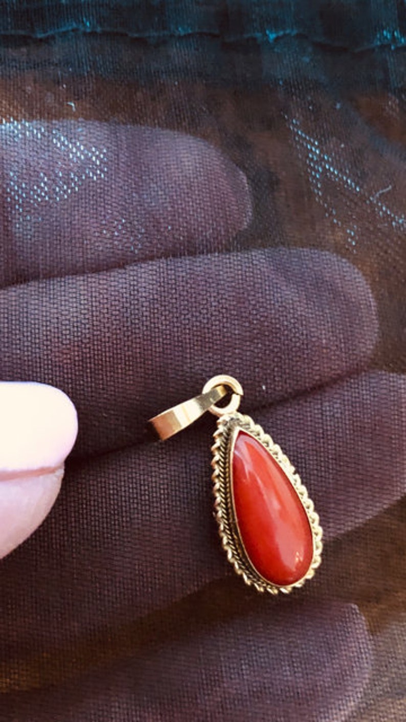 Beautiful Vintage 1960 18K (750) RED CORAL Charm/pendant - Etsy