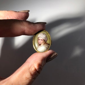 Magnificent ANTIQUE GEORGIAN Portrait 10K GOLD Ring - Circa 1714-1830 ...