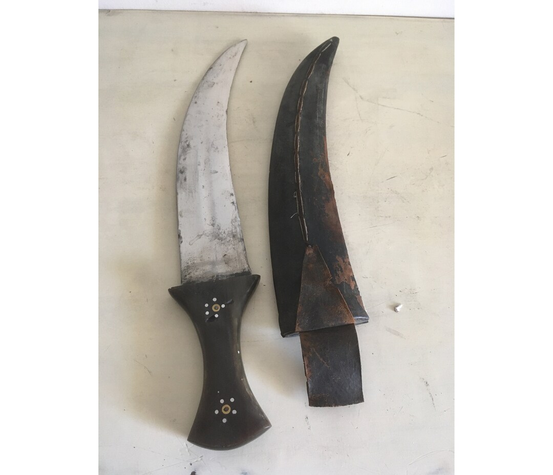 Arabian Long Dagger Knife With Horn Handle and Leather Sheath. Vintage ...