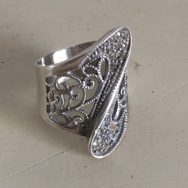 Intricate Ring - Etsy