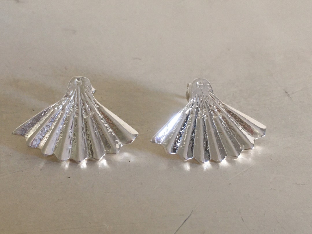 Polished Sterling Silver 925 Clam Shell Earrings. Butterfly Back Clasp ...