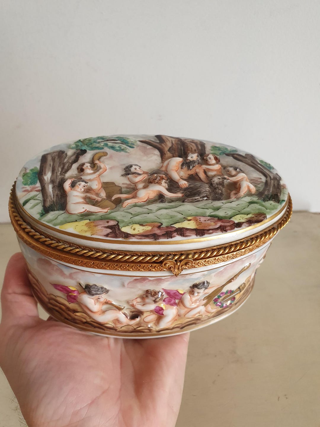 Antique Hallmarked Capodimonte Porcelain Oval Jewelry Box With Cherub ...