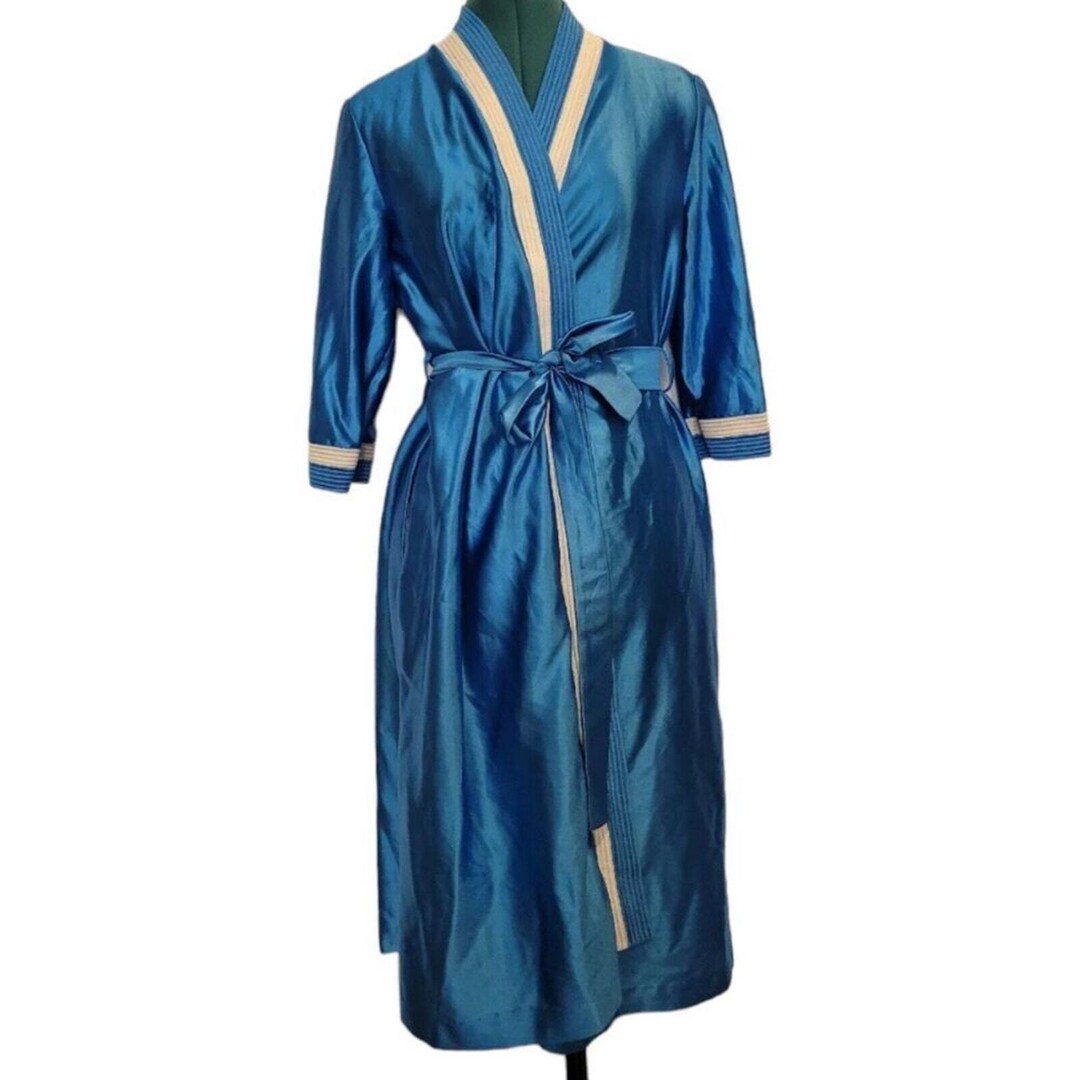 Vintage Blue Satin Boxers Robe White Stripe House Coat Boxer Sport Coat ...