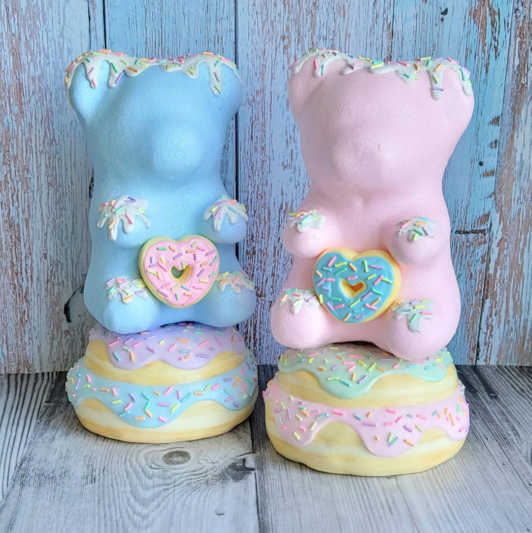 Candy Centerpiece, Gummy Bear on Fake Macaron, Candyland Party, Baby ...