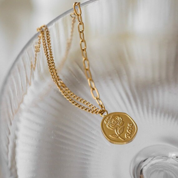 Vintage Style Rose Coin Necklace Gold Circle Pendant Flower - Etsy