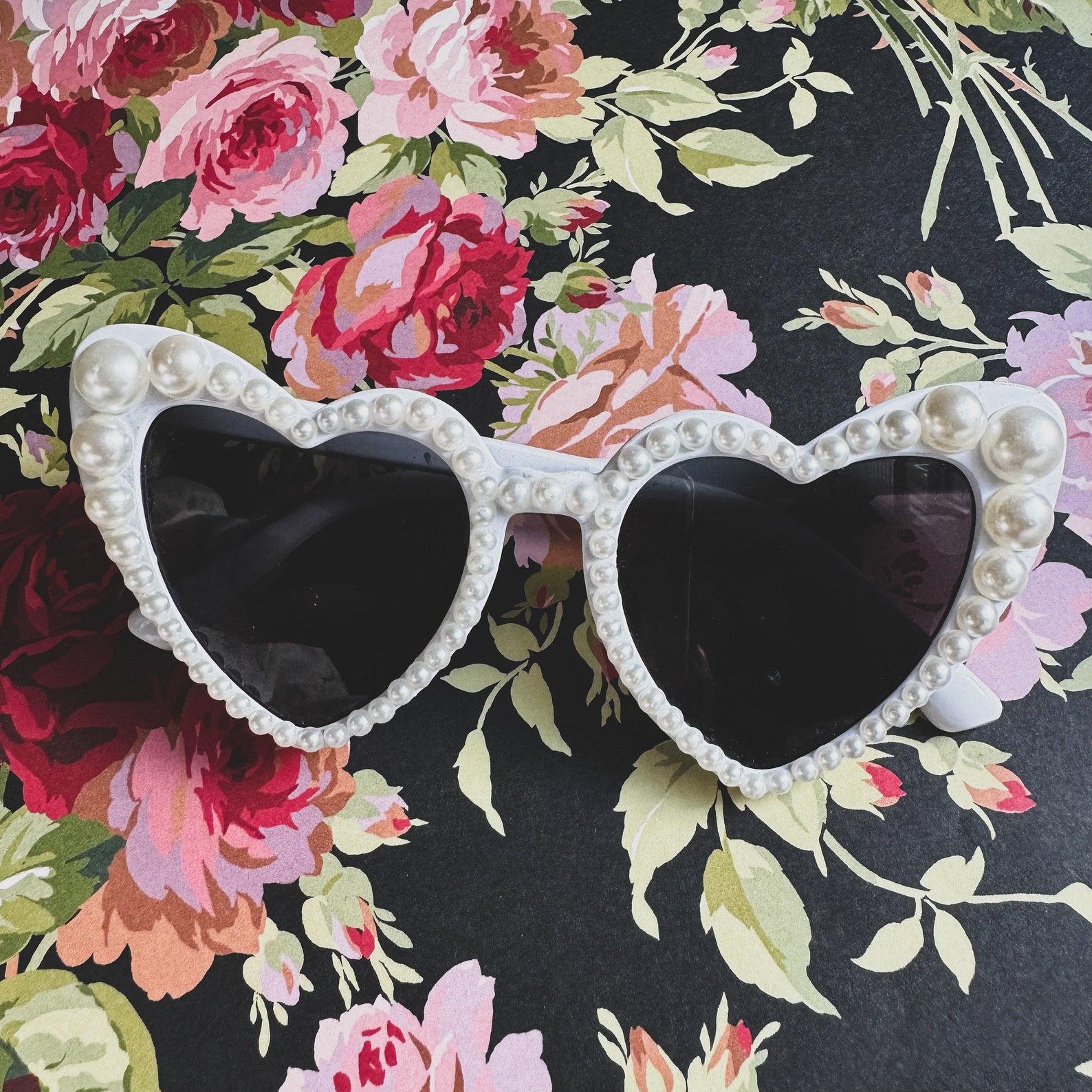 Pearl Bachelorette Heart Shaped Glasses - Etsy