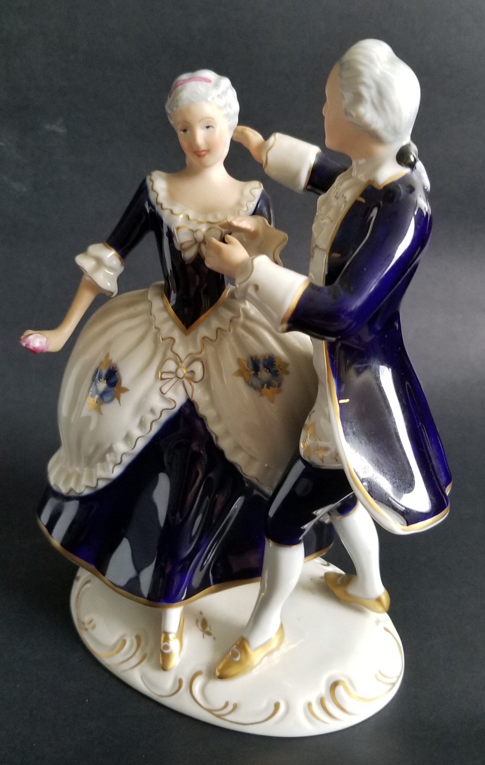 ROYAL DUX Bohemia Czechoslovakia Cobalt Blue Dancing VICTORIAN Couple ...