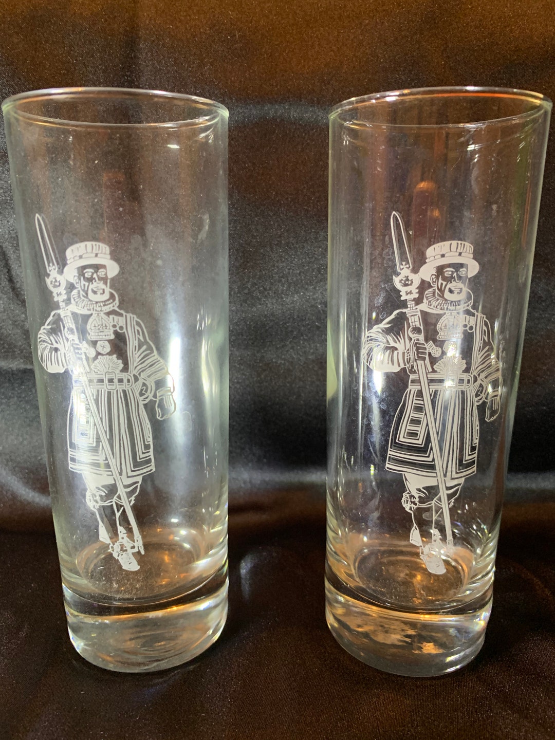 Beefeater Gin Tom Collins Glasses With an Etched Beefeater Bar97 a Pair ...