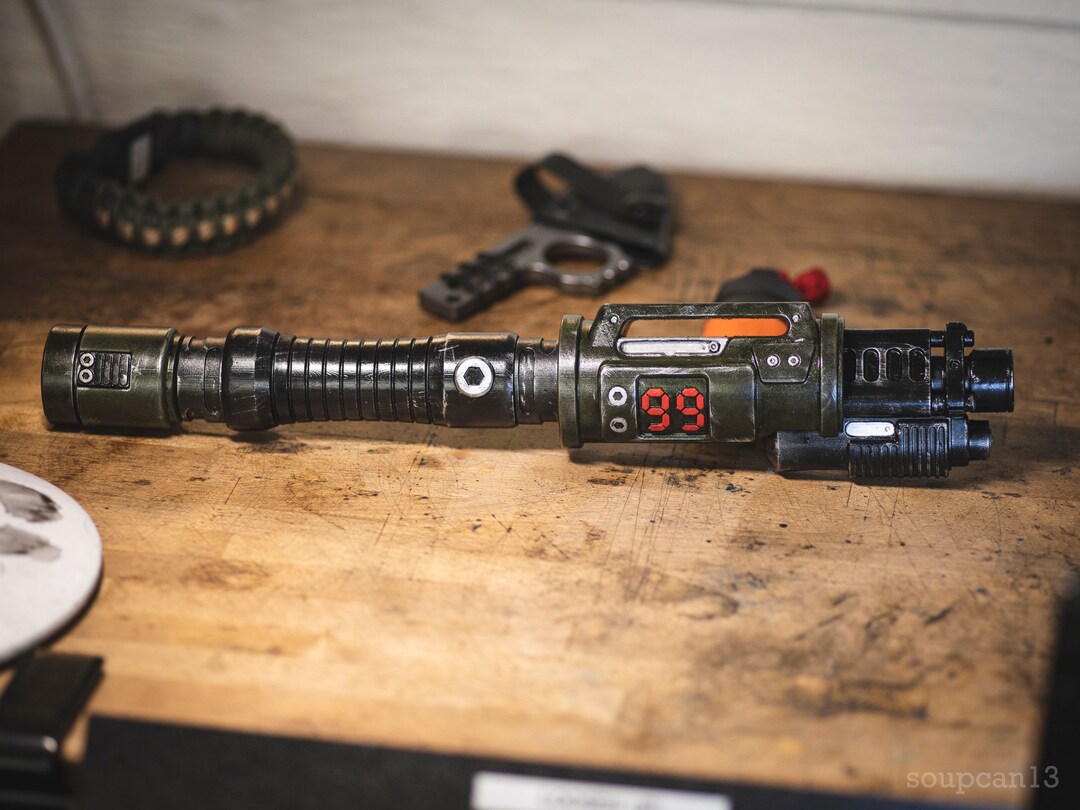 Game Over Custom Aliens Pulse Rifle Saber - Etsy
