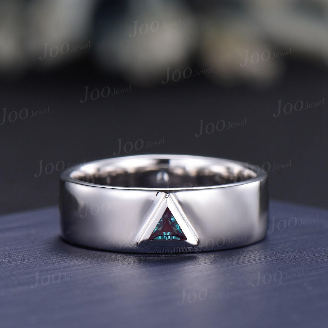 Mens Alexandrite Polish Finish Wedding Band Baguette Cut Alexandrite ...