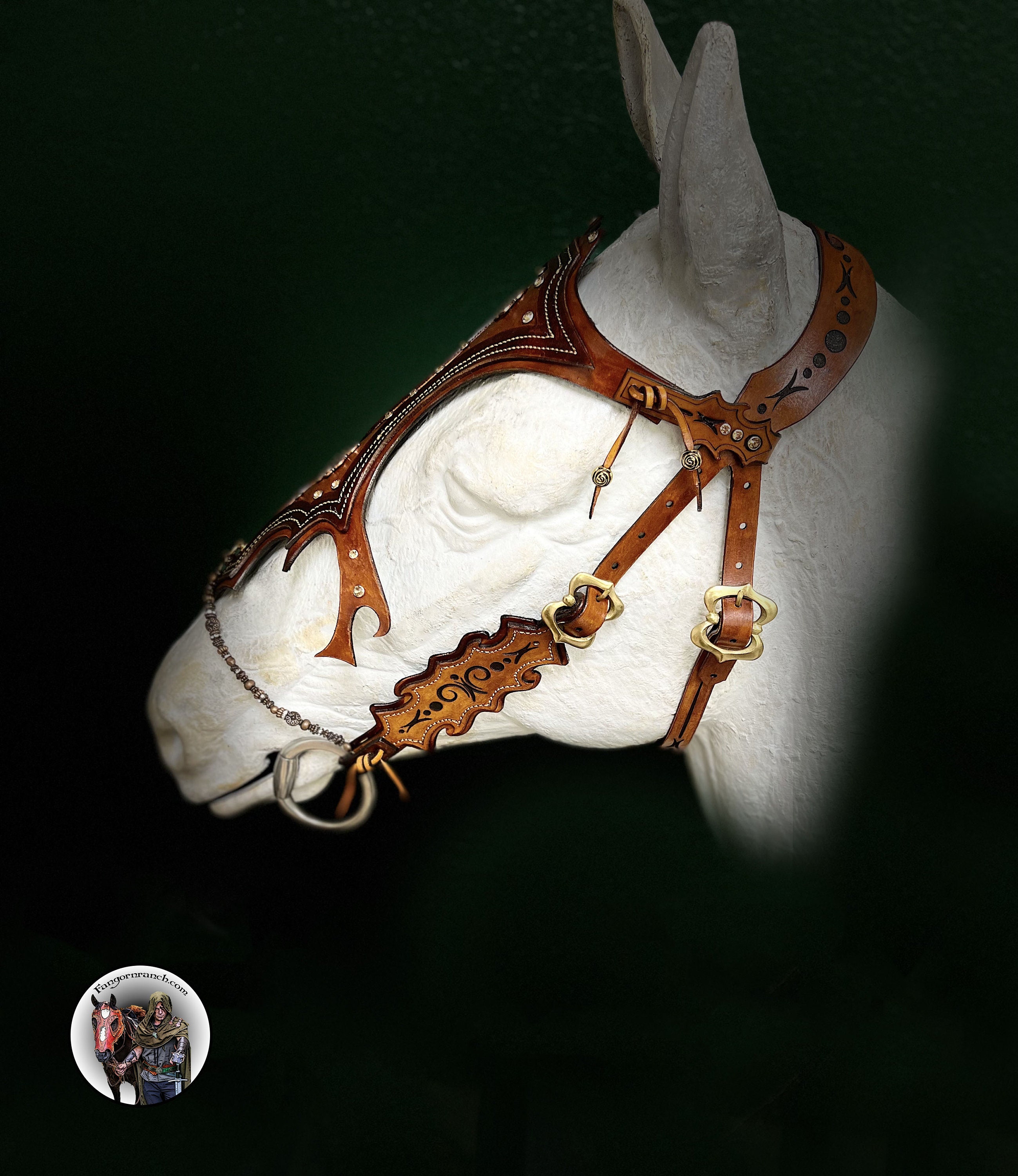 Aeglos Shines Bridle/chamfron - Etsy