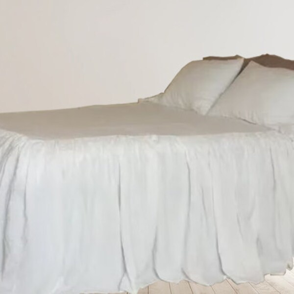 Ruffle Bedspread - Etsy