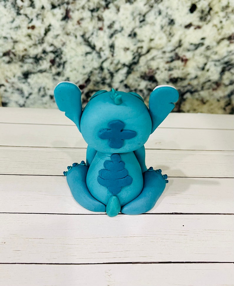 Fondant Stitch Cake Topper - Etsy