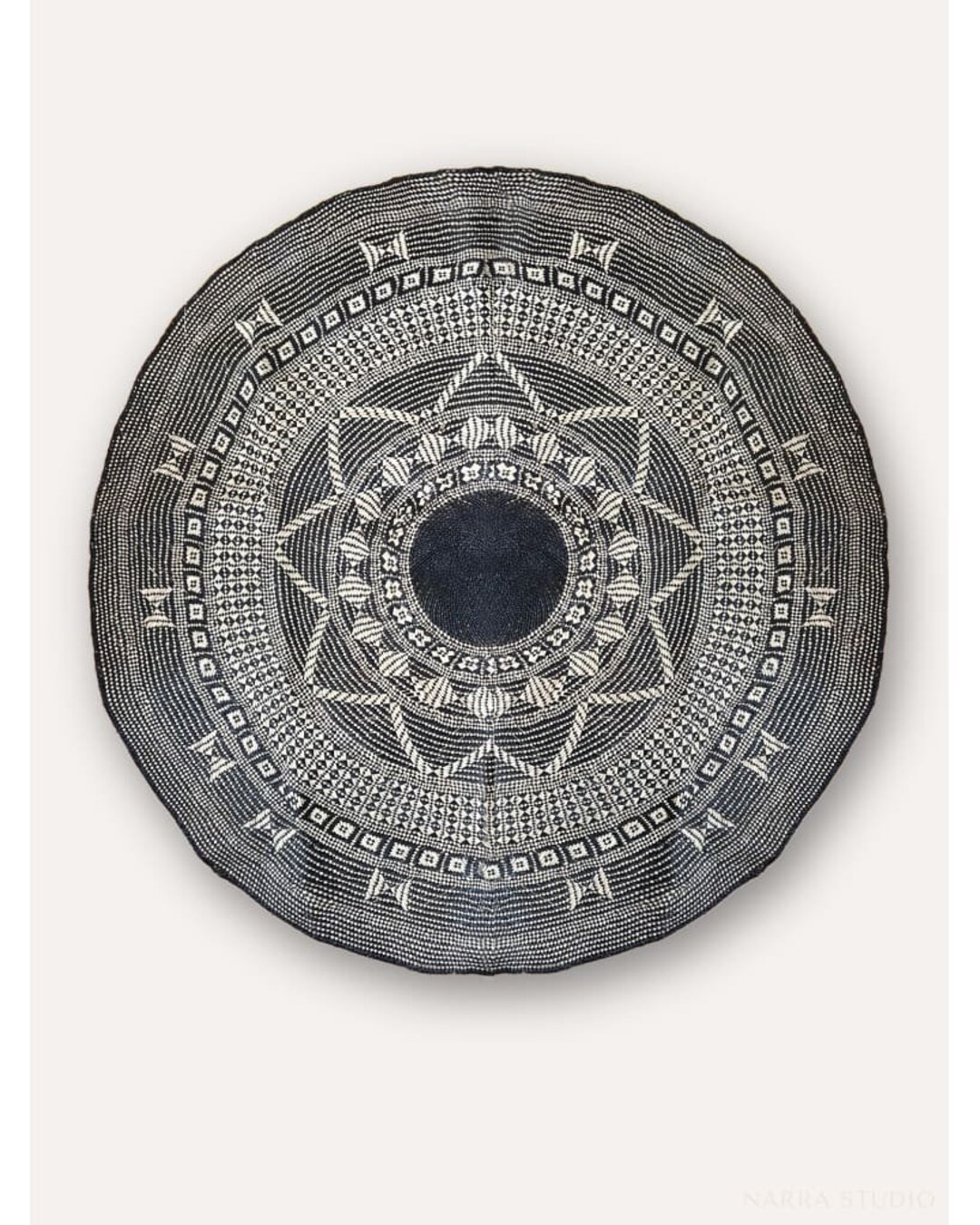 Black Banig Mat Plant-dyed and Natural Colored Woven Grass Mat Nature ...