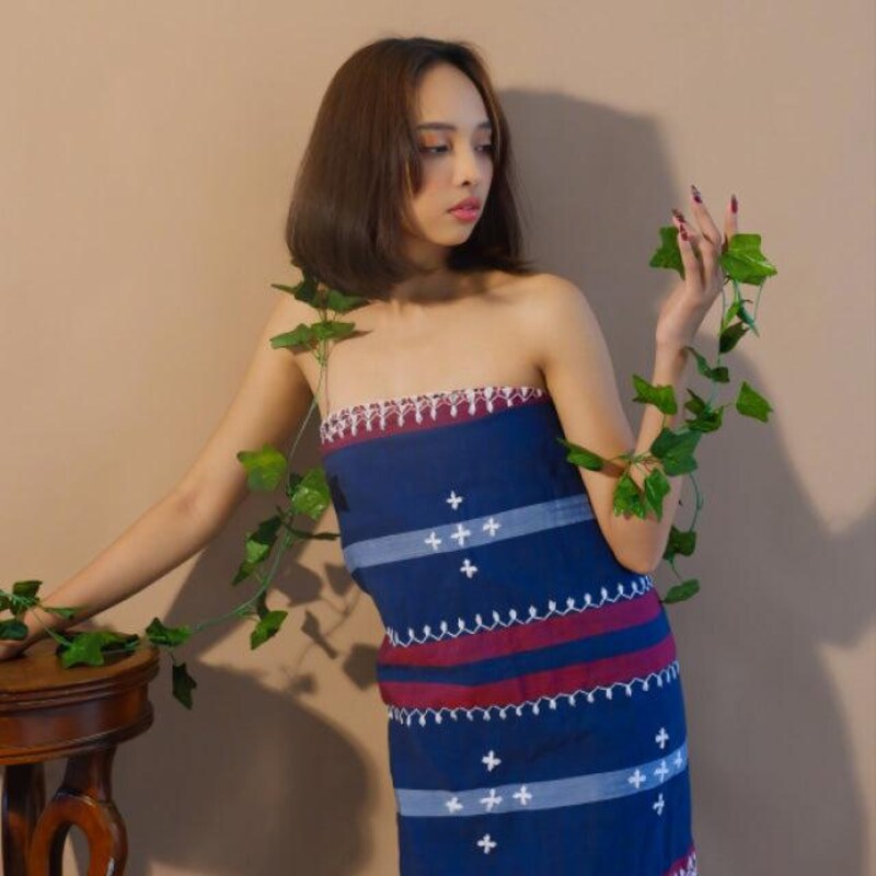 Philippine Tapis - Etsy