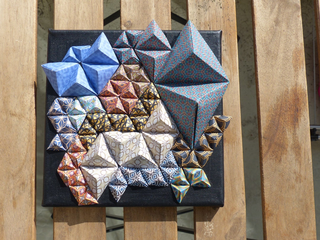 Table Deco Pyramids 3D Origami 20x20 - Etsy