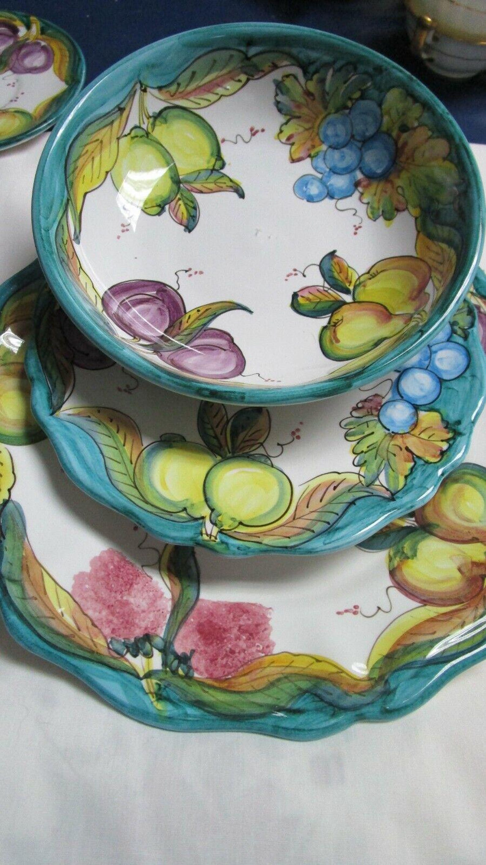 DERUTA ITALY DIP a Mano Ceramic Bowl Plates Cup Saucer Fruits Green Rim ...