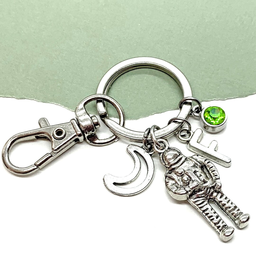 Astronaut Keychain, Spaceman Initial Keyring, Space Lover Gift, NASA ...