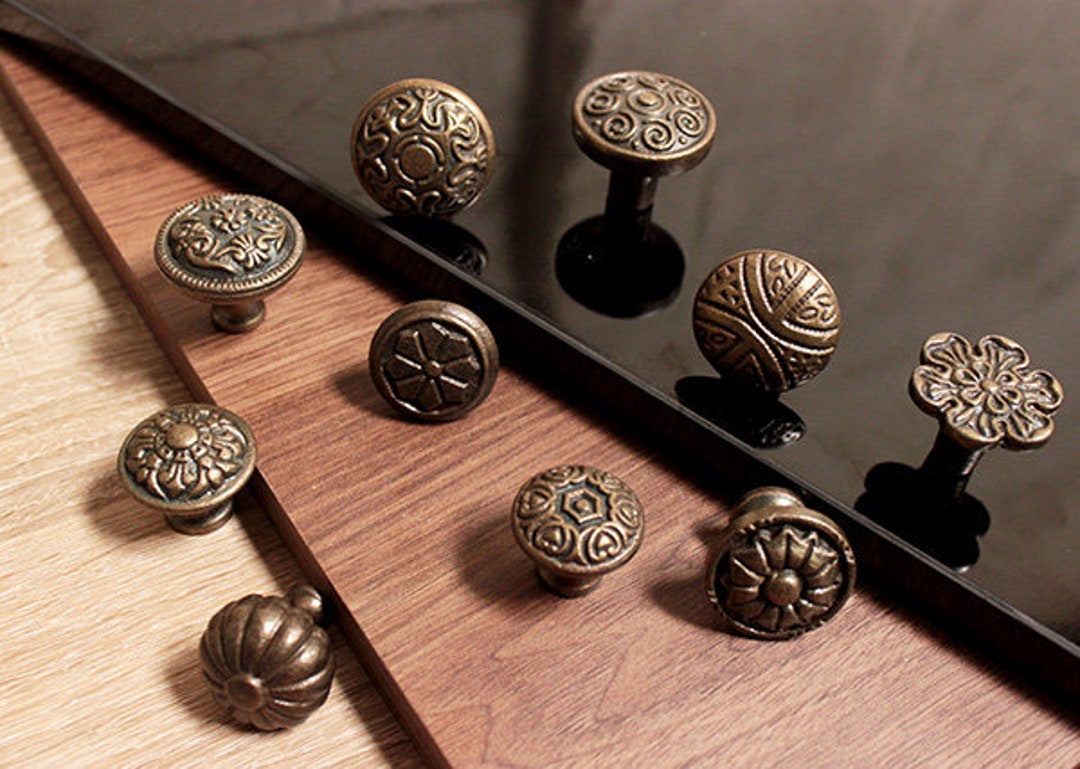 Antique Gold Cast Iron Cupboard Knob Chest Drawer Round Handle Cabinet Pull Rustic Vintage Style ...