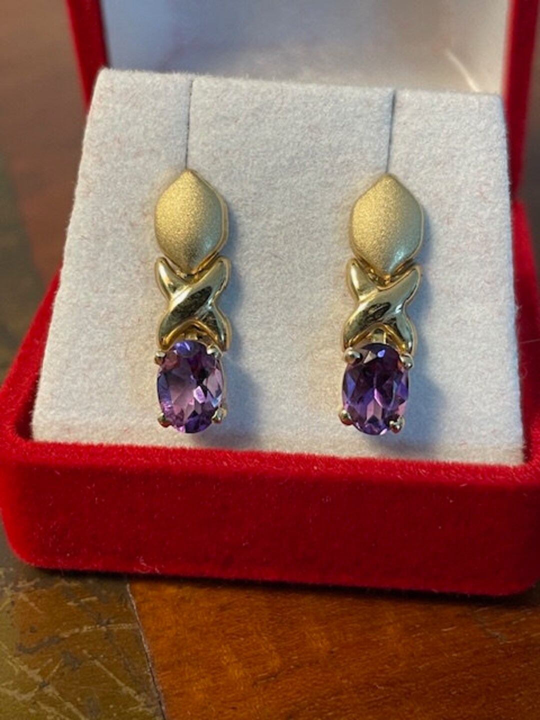 Vintage 1ok Yellow Gold Amethyst XO Hugs and Kisses Drop Dangle ...
