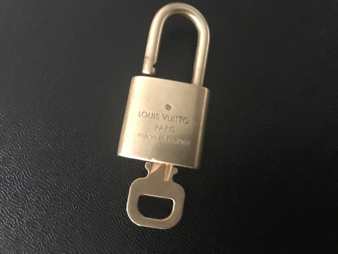 Louis Vuitton, Authentic Purse Lock and Key Solid Brass. - Etsy