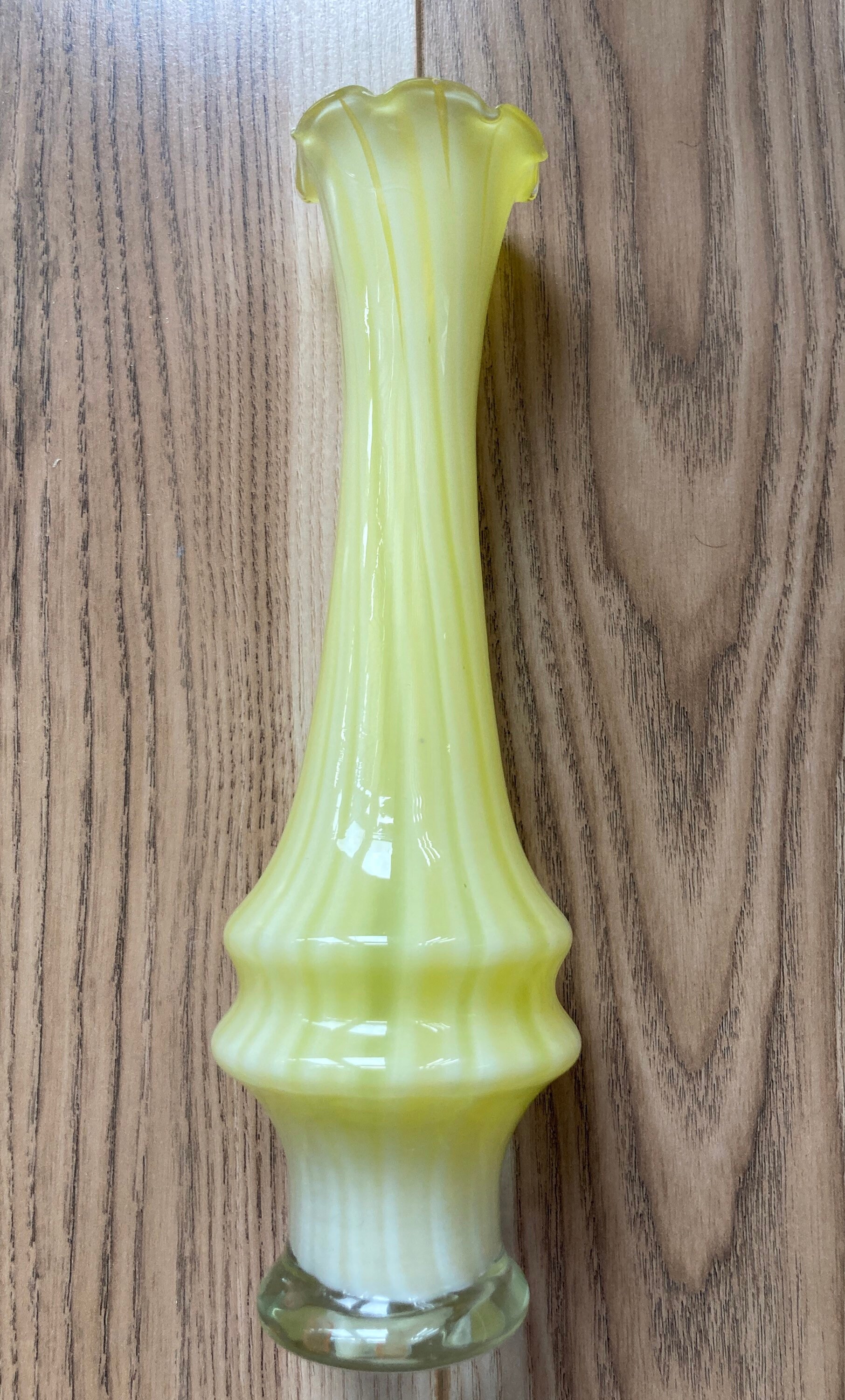 Bimini Lauscha Austrian Yellow White Swirled Glass Ruffled Rim Vase ...