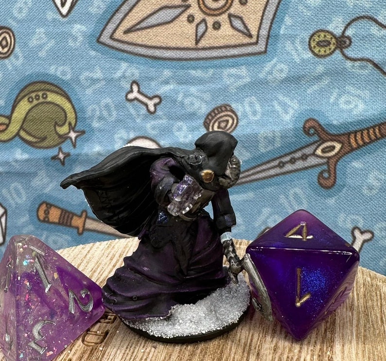 Dungeons and Dragons Miniature Druid Wizard Spellcaster - Etsy