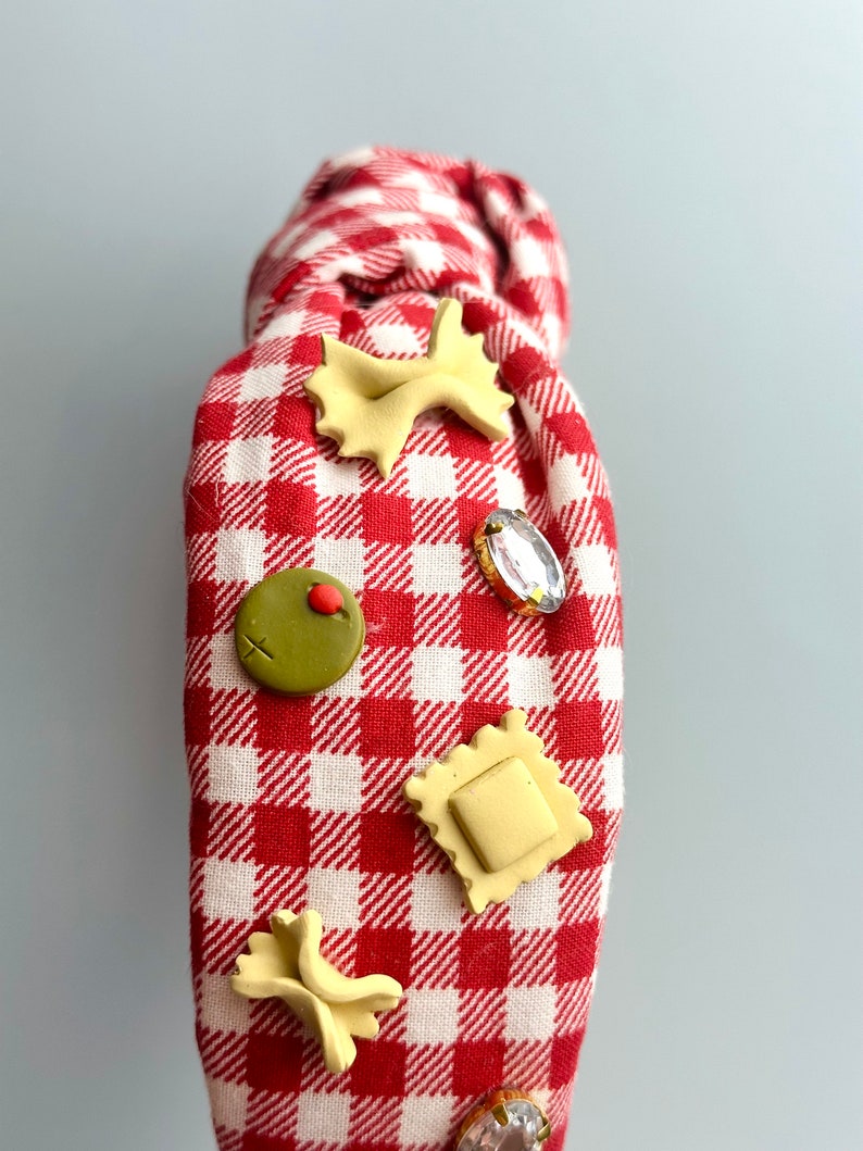 PASTA MAGIC | Pasta Themed Italian Food Tablecloth Knotted Rhinestone ...